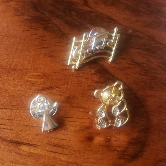 Avon | Jewelry | Vintage Avon 97s Gold Silver Pin Set | Poshmark